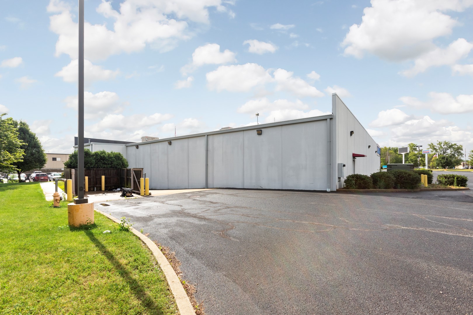 Former Staples - Pendleton Pike - Marketplace