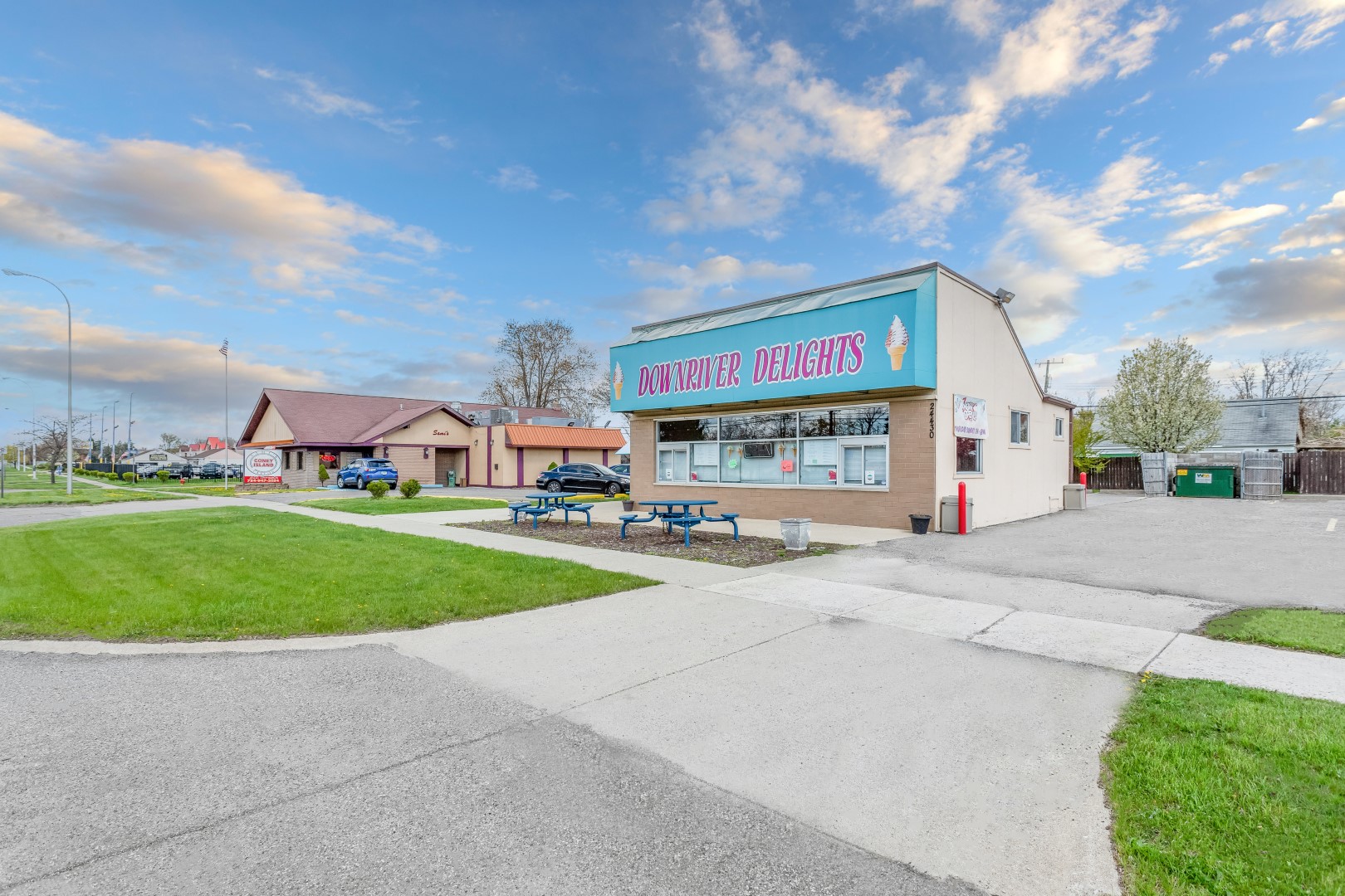 Absolute $1 Auction: 10-Year NNN Fast Food (Detroit MSA) - Marketplace