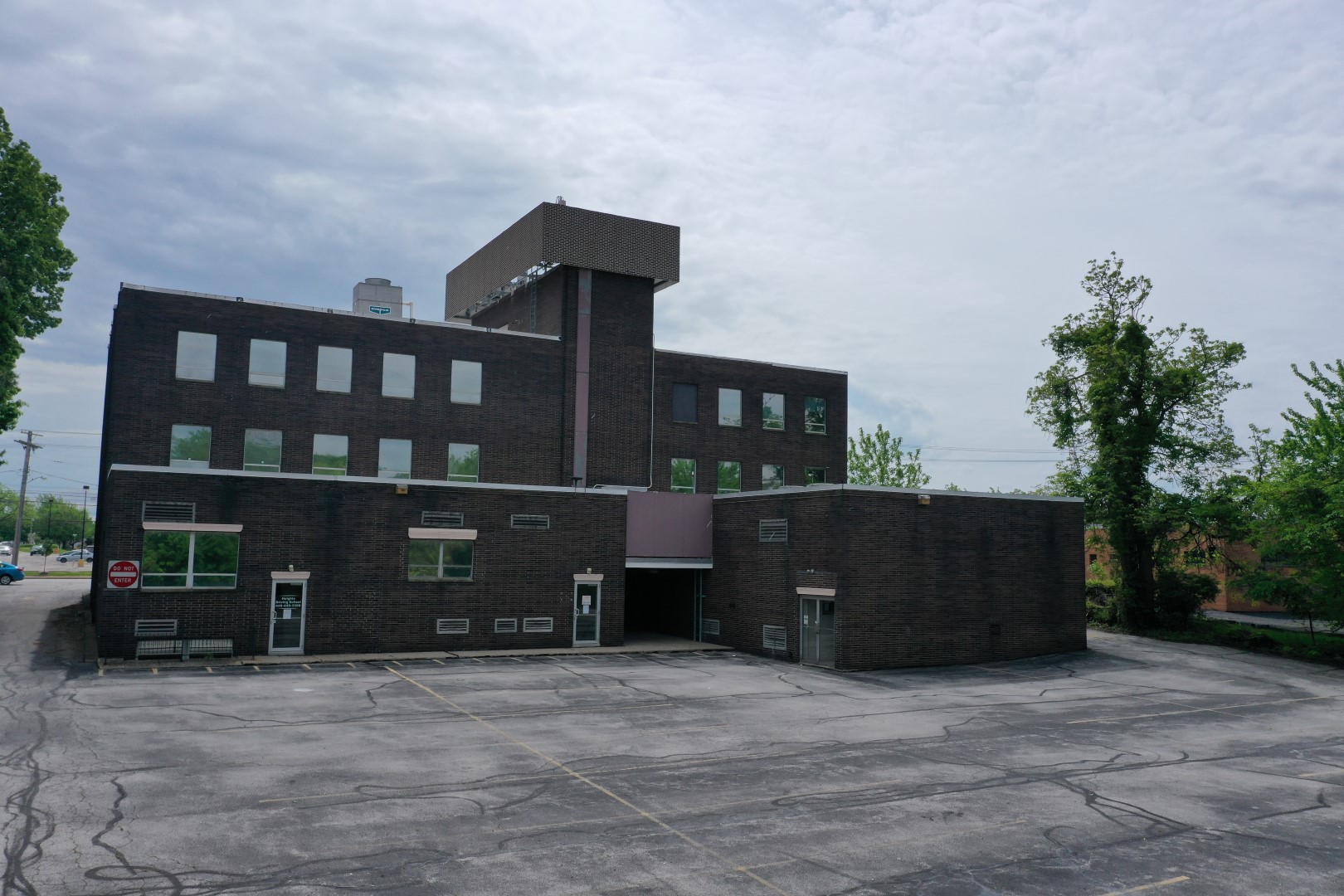 18,611 SF Office Building (Cleveland MSA) - Marketplace